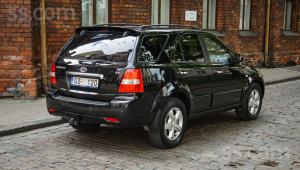 Melns Kia Sorento 2007 Rīga, ar dzinēja tilpumu 2.50 L un nobraukumu 292 tūkst. km par 2950 €, foto 5 vietnē AUTOMOTO.COM.LV