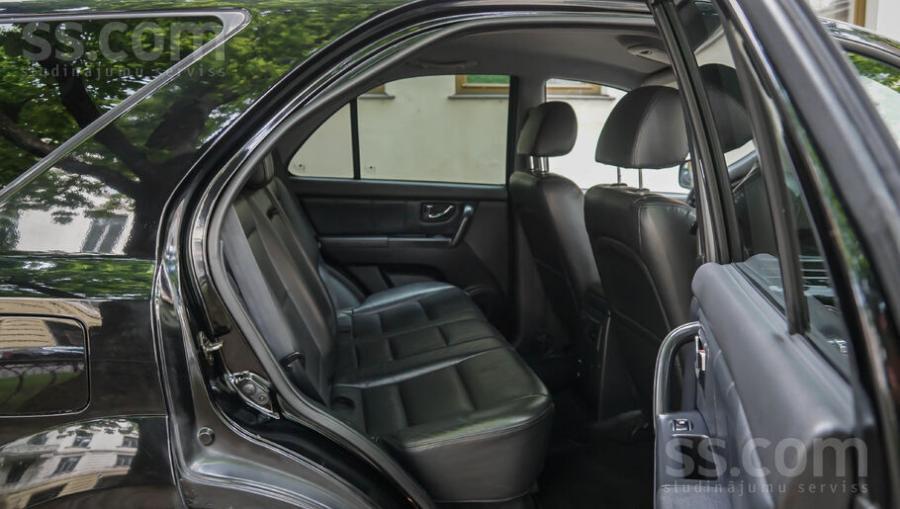 Melns Kia Sorento 2007 Rīga, ar dzinēja tilpumu 2.50 L un nobraukumu 292 tūkst. km par 2950 €, foto 10 vietnē AUTOMOTO.COM.LV