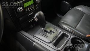 Melns Kia Sorento 2007 Rīga, ar dzinēja tilpumu 2.50 L un nobraukumu 292 tūkst. km par 2950 €, foto 14 vietnē AUTOMOTO.COM.LV