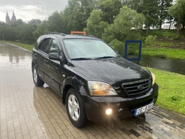 Melns Kia Sorento 2007 Rēzekne, ar dzinēja tilpumu 2.50 L un nobraukumu 0 tūkst. km par 3750 €, foto 4 vietnē AUTOMOTO.COM.LV
