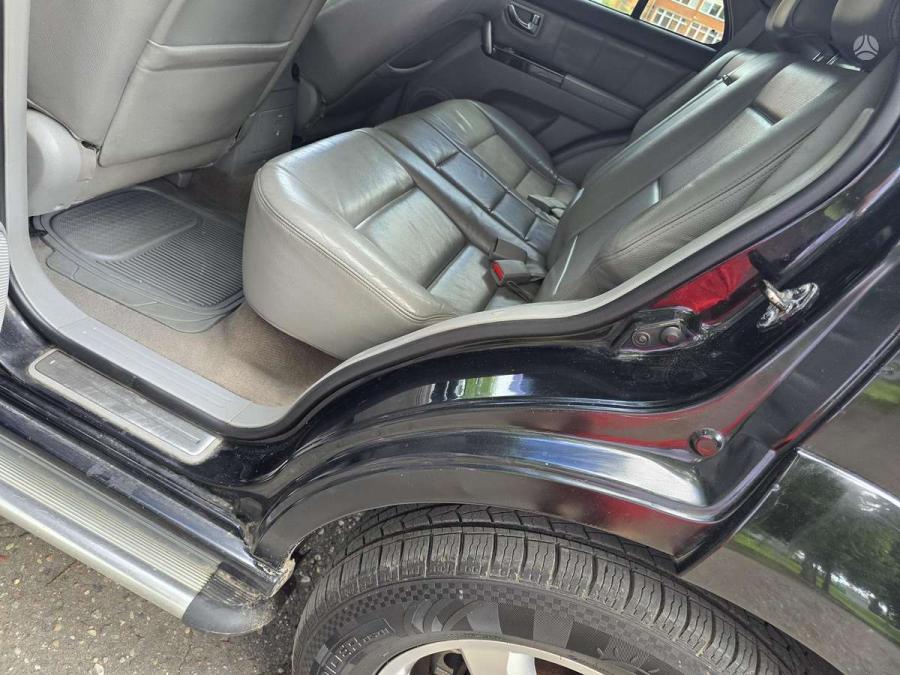 Melns Kia Sorento 2007 Jurbarkas, ar dzinēja tilpumu 2.50 L un nobraukumu 290 tūkst. km par 2950 €, foto 11 vietnē AUTOMOTO.COM.LV
