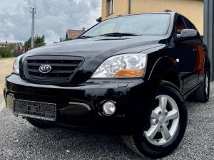 Black Kia Sorento 2007 in Marijampole, with an engine capacity of 2.50 L and mileage of 242 thousand km for 4200 €, photo  on AUTOMOTO.COM.LV