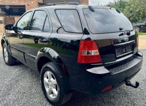 Melns Kia Sorento 2007 Marijampole, ar dzinēja tilpumu 2.50 L un nobraukumu 242 tūkst. km par 4200 €, foto 9 vietnē AUTOMOTO.COM.LV