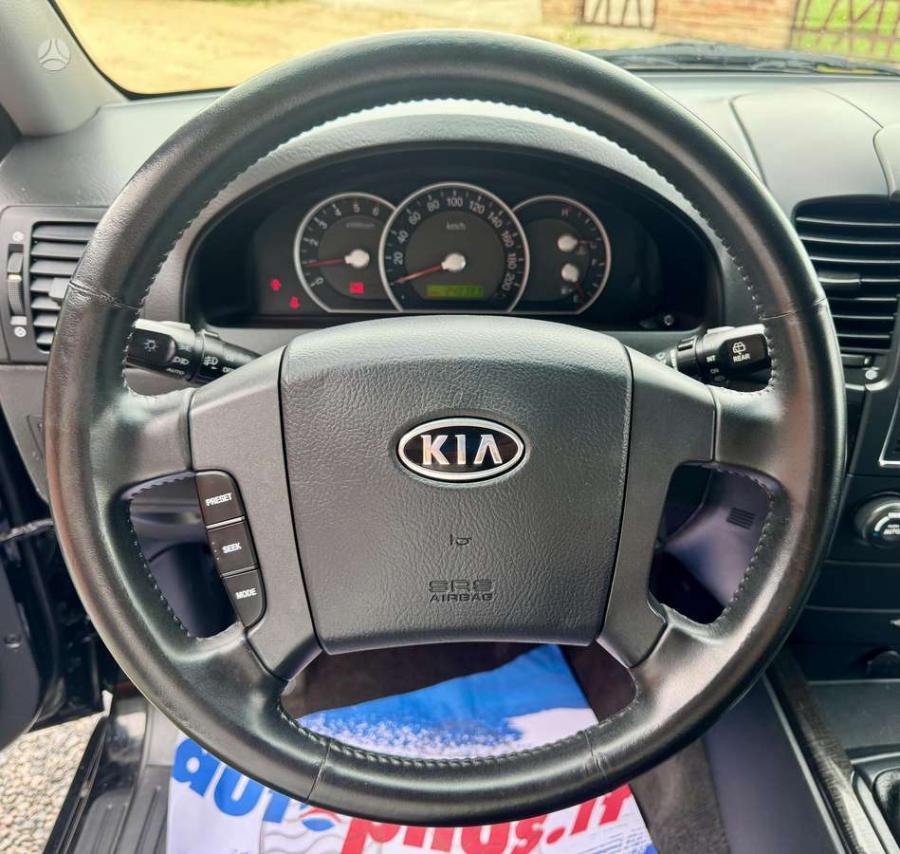 Melns Kia Sorento 2007 Marijampole, ar dzinēja tilpumu 2.50 L un nobraukumu 242 tūkst. km par 4200 €, foto 16 vietnē AUTOMOTO.COM.LV
