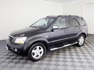Black Kia Sorento 2007 in Tallinn, with an engine capacity of 2.50 L and mileage of 238 thousand km for 2199 €, photo 10 on AUTOMOTO.COM.LV