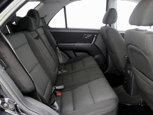 Melns Kia Sorento 2007 Tallina, ar dzinēja tilpumu 2.50 L un nobraukumu 429 tūkst. km par 1999 €, foto 8 vietnē AUTOMOTO.COM.LV