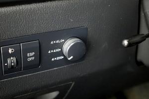 Melns Kia Sorento 2007 Tallina, ar dzinēja tilpumu 2.50 L un nobraukumu 429 tūkst. km par 1999 €, foto 9 vietnē AUTOMOTO.COM.LV