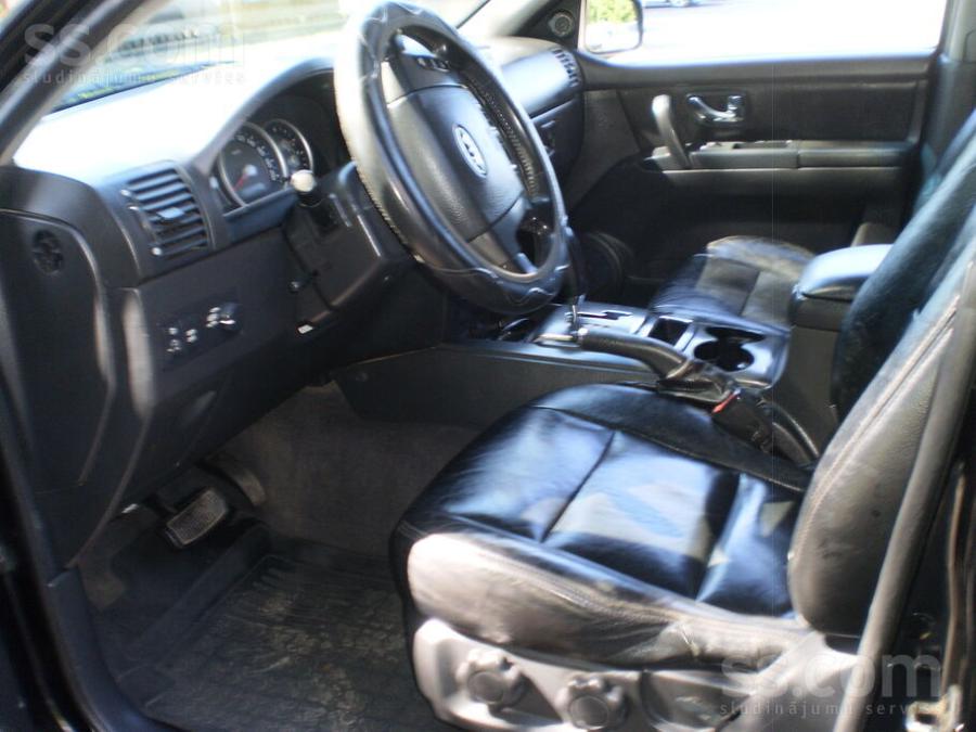 Melns Kia Sorento 2007 Daugavpils, ar dzinēja tilpumu 2.50 L un nobraukumu 310 tūkst. km par 2900 €, foto 12 vietnē AUTOMOTO.COM.LV