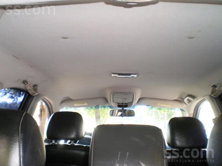 Melns Kia Sorento 2007 Daugavpils, ar dzinēja tilpumu 2.50 L un nobraukumu 310 tūkst. km par 2900 €, foto 22 vietnē AUTOMOTO.COM.LV