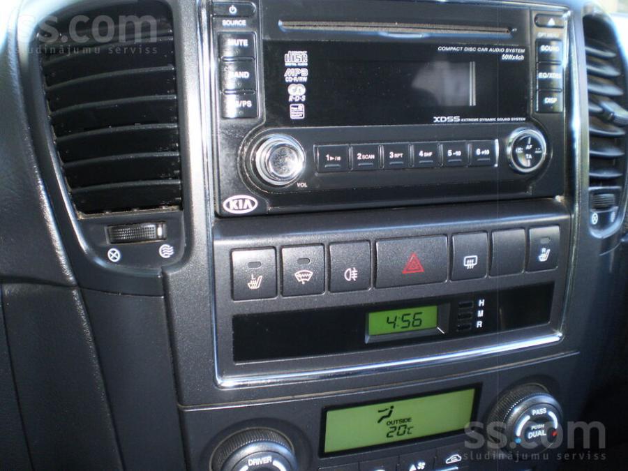 Melns Kia Sorento 2007 Daugavpils, ar dzinēja tilpumu 2.50 L un nobraukumu 310 tūkst. km par 2900 €, foto 26 vietnē AUTOMOTO.COM.LV