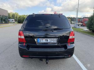 Black Kia Sorento 2007 in Kaunas, with an engine capacity of 0.00 L and mileage of 247 thousand km for 3650 €, photo 6 on AUTOMOTO.COM.LV