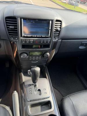 Black Kia Sorento 2007 in Kaunas, with an engine capacity of 0.00 L and mileage of 247 thousand km for 3650 €, photo 21 on AUTOMOTO.COM.LV
