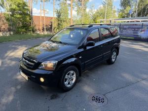 Black Kia Sorento 2007 in Vilnius, with an engine capacity of 2.50 L and mileage of 271 thousand km for 2300 €, photo  on AUTOMOTO.COM.LV