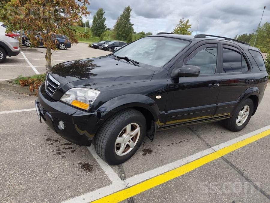 Melns Kia Sorento 2007 Daugavpils, ar dzinēja tilpumu 2.50 L un nobraukumu 277 tūkst. km par 2900 €, foto 3 vietnē AUTOMOTO.COM.LV