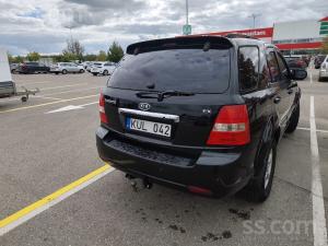 Melns Kia Sorento 2007 Daugavpils, ar dzinēja tilpumu 2.50 L un nobraukumu 277 tūkst. km par 2900 €, foto 5 vietnē AUTOMOTO.COM.LV