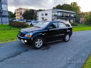 Melns Kia Sorento 2007 Tallina, ar dzinēja tilpumu 2.50 L un nobraukumu 290 tūkst. km par 2900 €, foto 3 vietnē AUTOMOTO.COM.LV