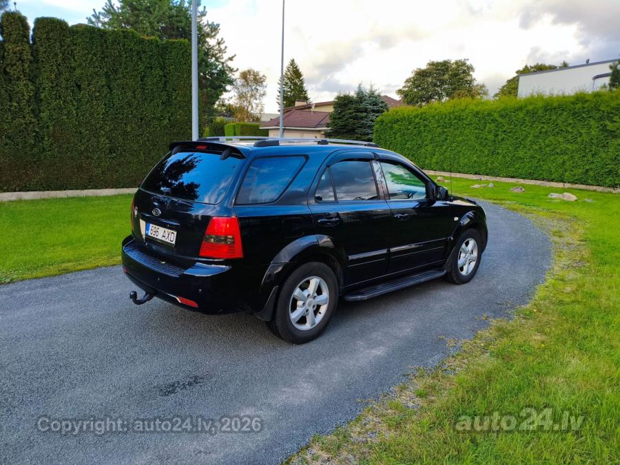 Melns Kia Sorento 2007 Tallina, ar dzinēja tilpumu 2.50 L un nobraukumu 290 tūkst. km par 2900 €, foto 6 vietnē AUTOMOTO.COM.LV