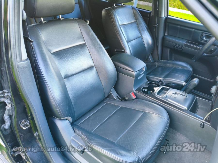 Melns Kia Sorento 2007 Tallina, ar dzinēja tilpumu 2.50 L un nobraukumu 290 tūkst. km par 2900 €, foto 12 vietnē AUTOMOTO.COM.LV