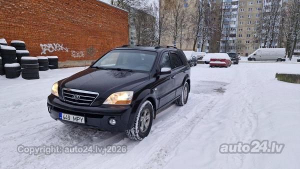 Black Kia Sorento 2008 in Tallinn, with an engine capacity of 2.50 L and mileage of 231 thousand km for 3200 €, photo 2 on AUTOMOTO.COM.LV
