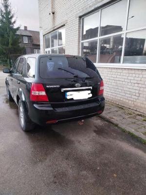 Melns Kia Sorento 2008 Kretinga, ar dzinēja tilpumu 2.50 L un nobraukumu 235 tūkst. km par 3150 €, foto 3 vietnē AUTOMOTO.COM.LV
