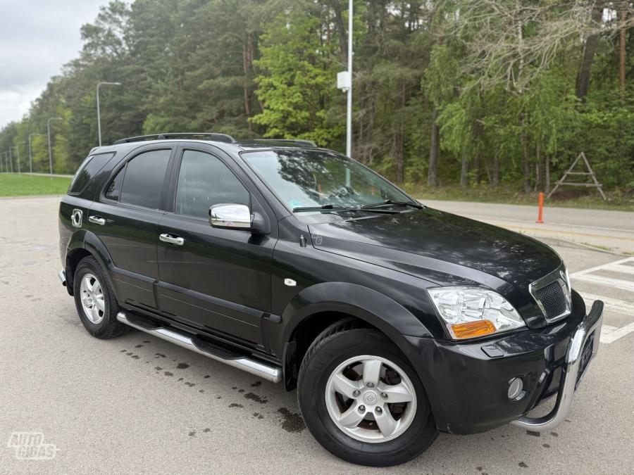 Melns Kia Sorento 2008 Prienai, ar dzinēja tilpumu 2.50 L un nobraukumu 292 tūkst. km par 3800 €, foto 12 vietnē AUTOMOTO.COM.LV
