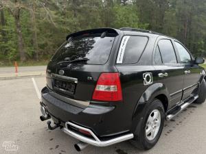 Melns Kia Sorento 2008 Prienai, ar dzinēja tilpumu 2.50 L un nobraukumu 292 tūkst. km par 3800 €, foto 17 vietnē AUTOMOTO.COM.LV