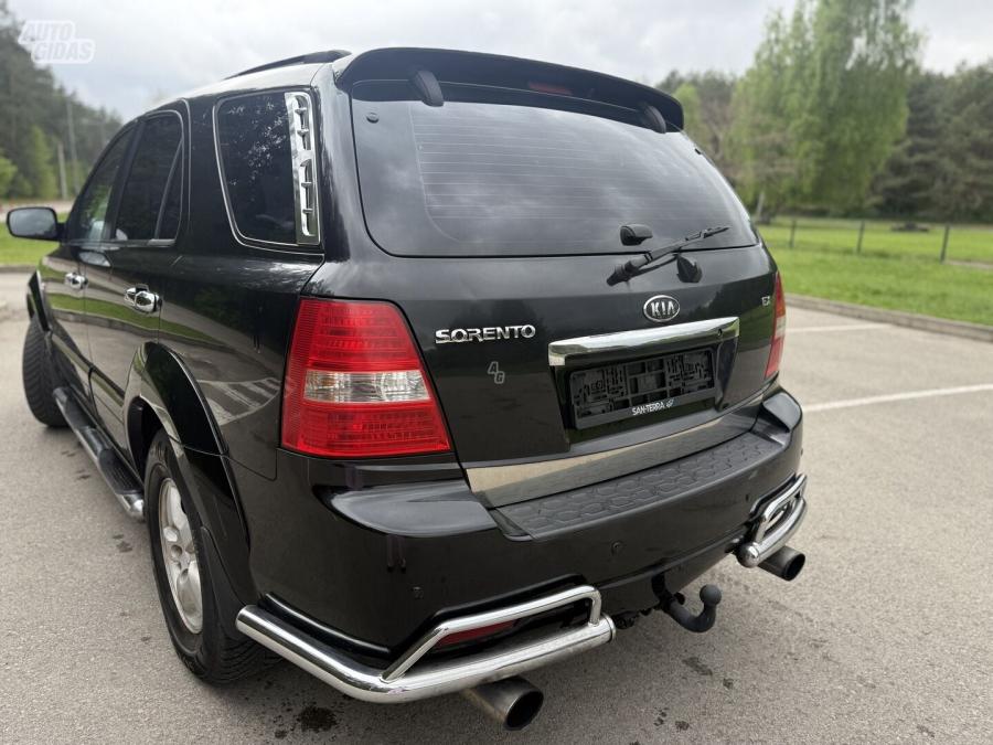 Melns Kia Sorento 2008 Prienai, ar dzinēja tilpumu 2.50 L un nobraukumu 292 tūkst. km par 3800 €, foto 10 vietnē AUTOMOTO.COM.LV