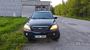 Melns Kia Sorento 2008 Tallina, ar dzinēja tilpumu 2.50 L un nobraukumu 0 tūkst. km par 2000 €, foto 3 vietnē AUTOMOTO.COM.LV