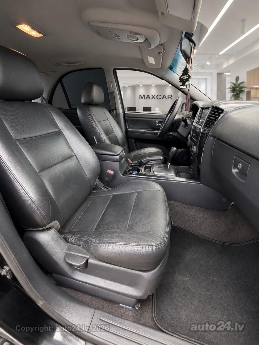 Melns Kia Sorento 2008 Tallina, ar dzinēja tilpumu 2.50 L un nobraukumu 326 tūkst. km par 2999 €, foto 6 vietnē AUTOMOTO.COM.LV