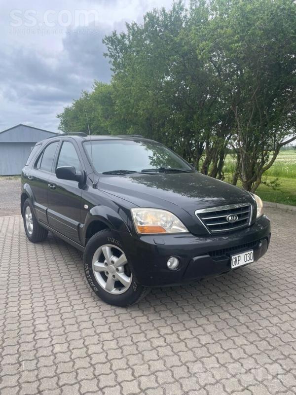 Melns Kia Sorento 2008 Tukums, ar dzinēja tilpumu 2.50 L un nobraukumu 0 tūkst. km par 2950 €, foto 4 vietnē AUTOMOTO.COM.LV