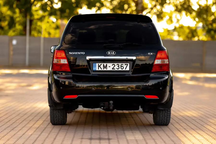 Melns Kia Sorento 2008 Jelgava, ar dzinēja tilpumu 2.50 L un nobraukumu 274 tūkst. km par 4100 €, foto 7 vietnē AUTOMOTO.COM.LV