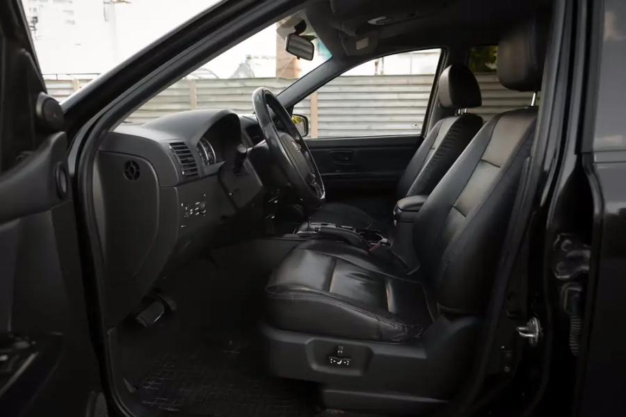 Melns Kia Sorento 2008 Jelgava, ar dzinēja tilpumu 2.50 L un nobraukumu 274 tūkst. km par 4100 €, foto 10 vietnē AUTOMOTO.COM.LV
