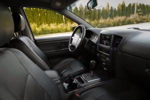 Melns Kia Sorento 2008 Jelgava, ar dzinēja tilpumu 2.50 L un nobraukumu 274 tūkst. km par 4100 €, foto 17 vietnē AUTOMOTO.COM.LV