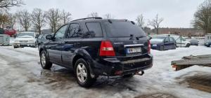 Черный Киа Соренто 2008 в Валмиера, объемом двигателя 2.50 л и пробегом 288 тыс. км за 1800 €, фото 6 на AUTOMOTO.COM.LV