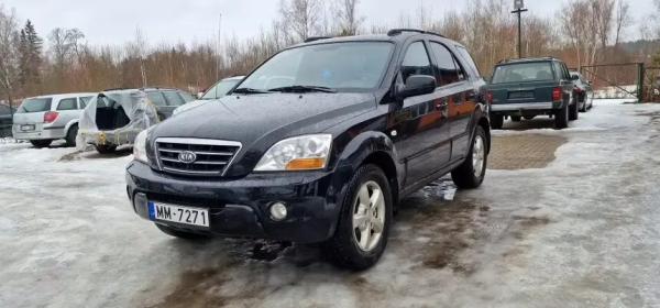 Melns Kia Sorento 2008 Valmiera, ar dzinēja tilpumu 2.50 L un nobraukumu 288 tūkst. km par 1800 €, foto 7 vietnē AUTOMOTO.COM.LV