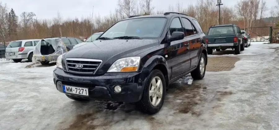 Черный Киа Соренто 2008 в Валмиера, объемом двигателя 2.50 л и пробегом 288 тыс. км за 1800 €, фото 8 на AUTOMOTO.COM.LV
