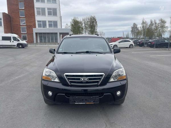 Melns Kia Sorento 2008 Marijampole, ar dzinēja tilpumu 2.50 L un nobraukumu 270 tūkst. km par 2800 €, foto 1 vietnē AUTOMOTO.COM.LV