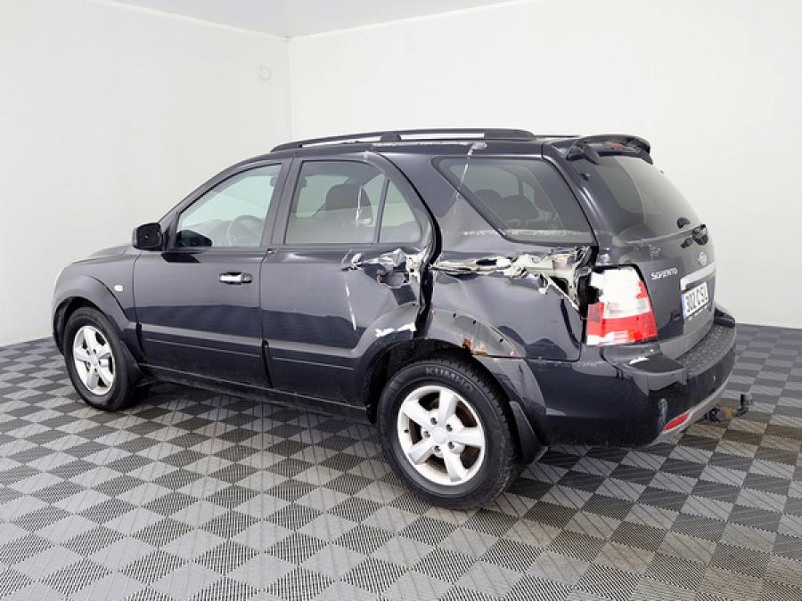 Melns Kia Sorento 2008 Tallina, ar dzinēja tilpumu 2.50 L un nobraukumu 238 tūkst. km par 899 €, foto 5 vietnē AUTOMOTO.COM.LV