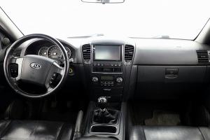 Melns Kia Sorento 2008 Tallina, ar dzinēja tilpumu 2.50 L un nobraukumu 238 tūkst. km par 899 €, foto 6 vietnē AUTOMOTO.COM.LV
