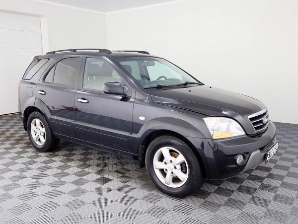 Black Kia Sorento 2008 in Tallinn, with an engine capacity of 2.50 L and mileage of 238 thousand km for 899 €, photo 8 on AUTOMOTO.COM.LV