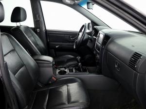 Melns Kia Sorento 2008 Tallina, ar dzinēja tilpumu 2.50 L un nobraukumu 238 tūkst. km par 899 €, foto 14 vietnē AUTOMOTO.COM.LV