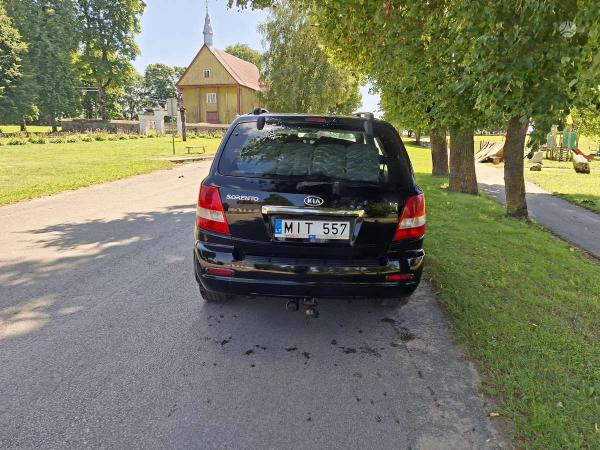 Melns Kia Sorento 2008 Kelmė, ar dzinēja tilpumu 2.50 L un nobraukumu 280 tūkst. km par 1999 €, foto 6 vietnē AUTOMOTO.COM.LV
