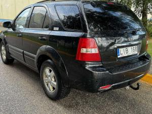 Melns Kia Sorento 2008 Ukmergė, ar dzinēja tilpumu 2.50 L un nobraukumu 284 tūkst. km par 1800 €, foto 4 vietnē AUTOMOTO.COM.LV
