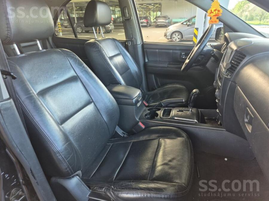 Melns Kia Sorento 2008 Rīga, ar dzinēja tilpumu 2.50 L un nobraukumu 300 tūkst. km par 1990 €, foto 7 vietnē AUTOMOTO.COM.LV