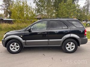Черный Киа Соренто 2008 в Рига, объемом двигателя 2.50 л и пробегом 271 тыс. км за 2500 €, фото 5 на AUTOMOTO.COM.LV