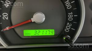 Black Kia Sorento 2008 in Riga, with an engine capacity of 2.50 L and mileage of 338 thousand km for 2300 €, photo 11 on AUTOMOTO.COM.LV