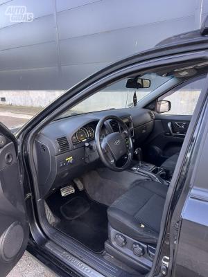 Black Kia Sorento 2008 in Klaipeda, with an engine capacity of 2.50 L and mileage of 313 thousand km for 2500 €, photo 11 on AUTOMOTO.COM.LV