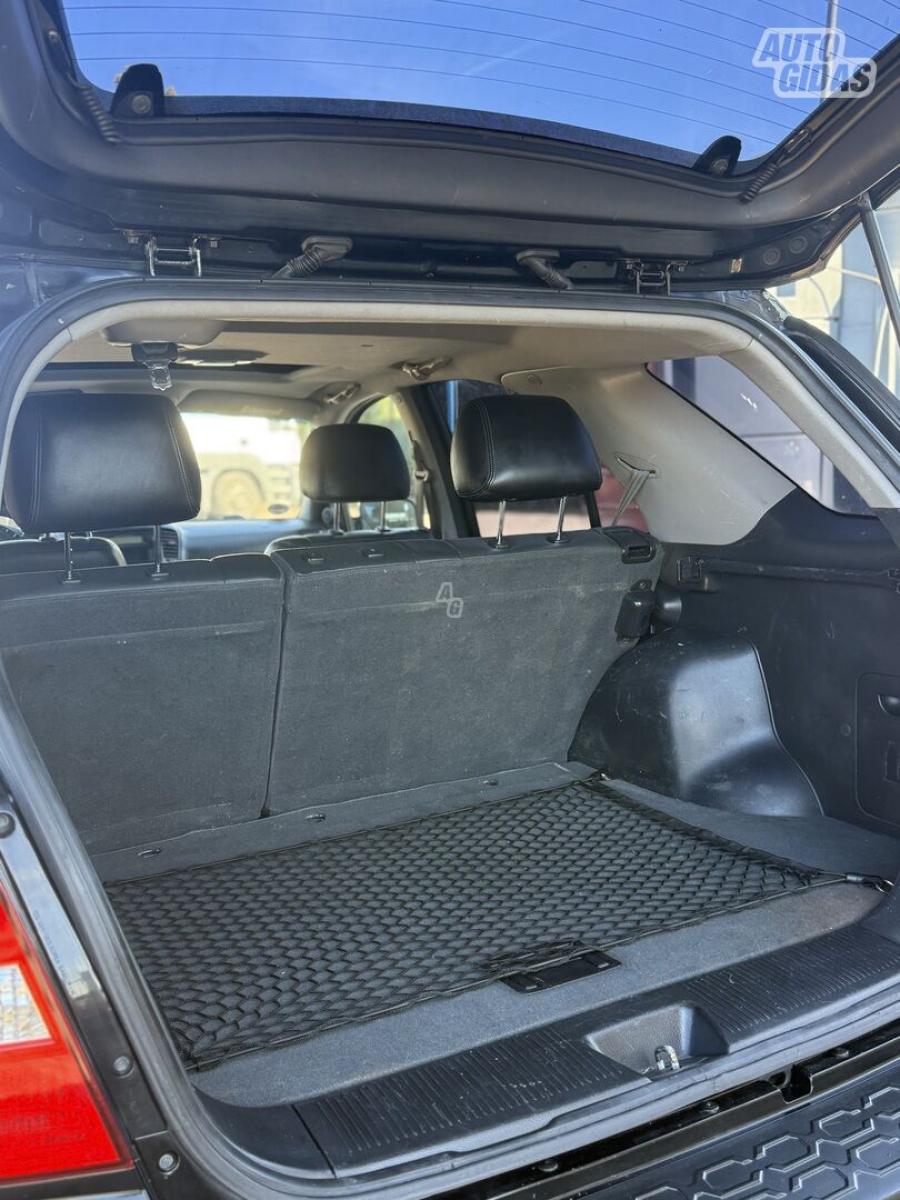 Melns Kia Sorento 2008 Prienai, ar dzinēja tilpumu 2.50 L un nobraukumu 262 tūkst. km par 3150 €, foto 9 vietnē AUTOMOTO.COM.LV