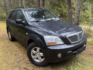 Melns Kia Sorento 2008 Prienai, ar dzinēja tilpumu 2.50 L un nobraukumu 262 tūkst. km par 3150 €, foto 4 vietnē AUTOMOTO.COM.LV