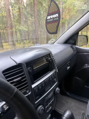 Melns Kia Sorento 2008 Prienai, ar dzinēja tilpumu 2.50 L un nobraukumu 262 tūkst. km par 3150 €, foto 22 vietnē AUTOMOTO.COM.LV